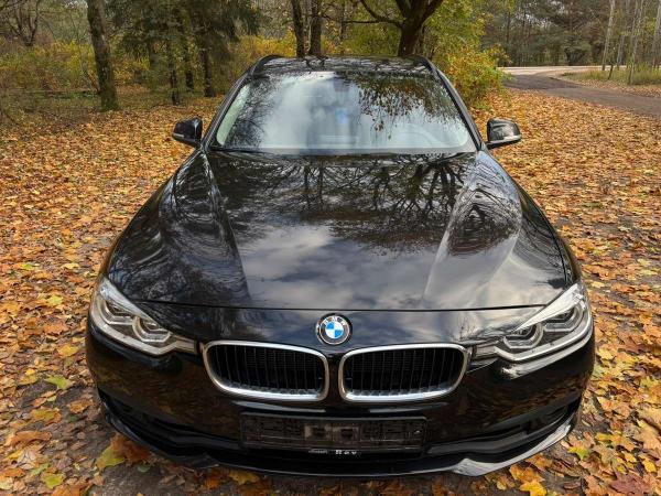 Black BMW 318 2018 in Prienai, with an engine capacity of 0.00 L and mileage of 285 thousand km for 8950 €, photo 2 on AUTOMOTO.COM.LV