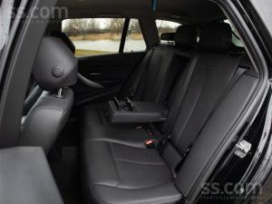 Black BMW 318 2018 in Liepaja, with an engine capacity of 2.00 L and mileage of 284 thousand km for 11000 €, photo 18 on AUTOMOTO.COM.LV