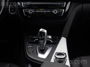 Melns BMW 318 2018 Liepāja, ar dzinēja tilpumu 2.00 L un nobraukumu 284 tūkst. km par 11200 €, foto 17 vietnē AUTOMOTO.COM.LV