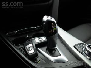 Melns BMW 318 2018 Liepāja, ar dzinēja tilpumu 2.00 L un nobraukumu 284 tūkst. km par 10800 €, foto 21 vietnē AUTOMOTO.COM.LV