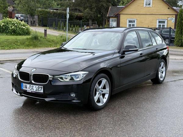 Black BMW 318 2018 in Vilnius, with an engine capacity of 2.00 L and mileage of 267 thousand km for 9900 €, photo 1 on AUTOMOTO.COM.LV
