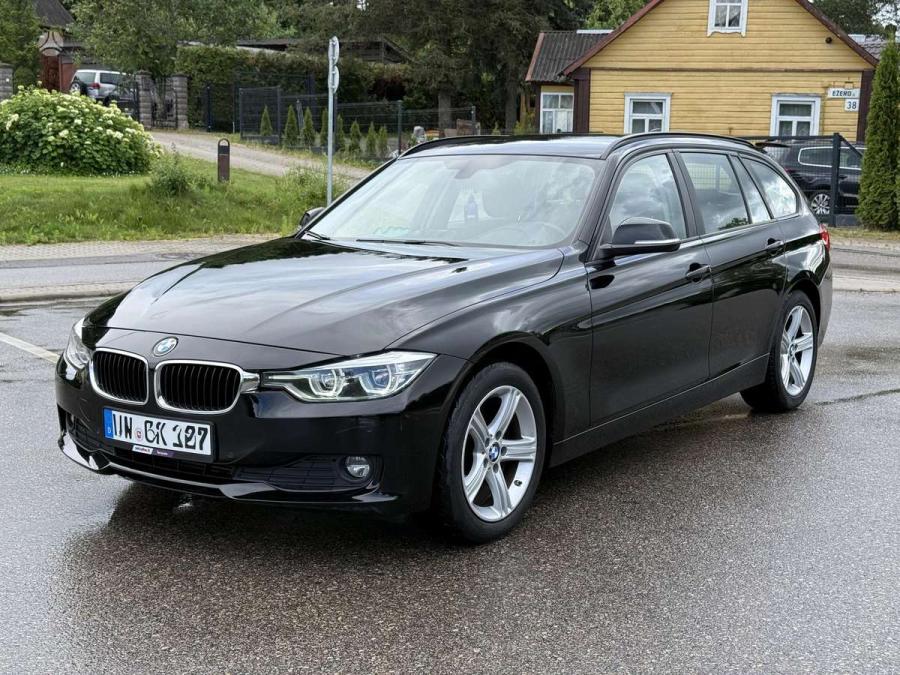 Black BMW 318 2018 in Vilnius, with an engine capacity of 2.00 L and mileage of 267 thousand km for 9900 €, photo 1 on AUTOMOTO.COM.LV