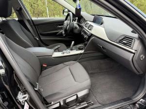Black BMW 318 2018 in Vilnius, with an engine capacity of 2.00 L and mileage of 267 thousand km for 9900 €, photo 16 on AUTOMOTO.COM.LV