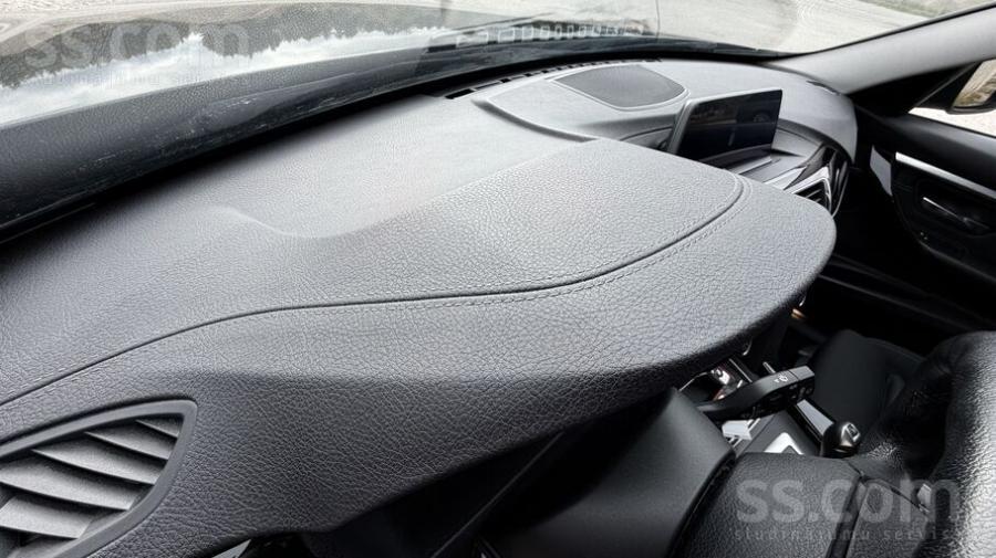 Melns BMW 318 2018 Valmiera, ar dzinēja tilpumu 2.00 L un nobraukumu 269 tūkst. km par 10500 €, foto 25 vietnē AUTOMOTO.COM.LV