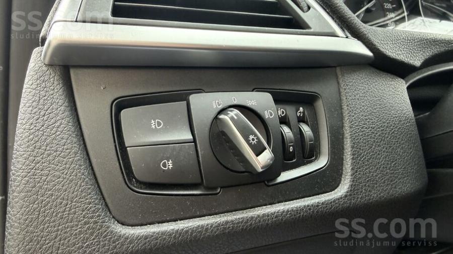 Melns BMW 318 2018 Valmiera, ar dzinēja tilpumu 2.00 L un nobraukumu 269 tūkst. km par 10500 €, foto 34 vietnē AUTOMOTO.COM.LV