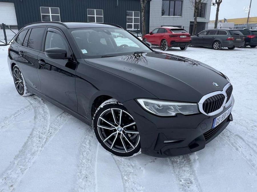 Melns BMW 318 2019 Tauragė, ar dzinēja tilpumu 2.00 L un nobraukumu 309 tūkst. km par 14900 €, foto 1 vietnē AUTOMOTO.COM.LV