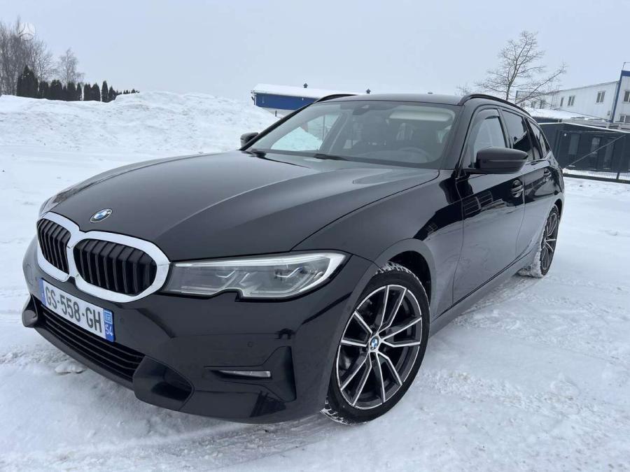 Melns BMW 318 2019 Tauragė, ar dzinēja tilpumu 2.00 L un nobraukumu 309 tūkst. km par 14900 €, foto 2 vietnē AUTOMOTO.COM.LV