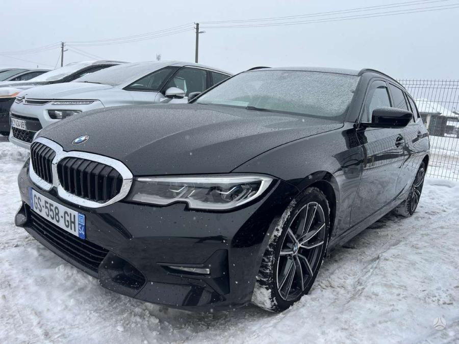 Melns BMW 318 2019 Tauragė, ar dzinēja tilpumu 2.00 L un nobraukumu 309 tūkst. km par 14900 €, foto 11 vietnē AUTOMOTO.COM.LV