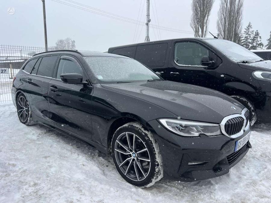 Melns BMW 318 2019 Tauragė, ar dzinēja tilpumu 2.00 L un nobraukumu 309 tūkst. km par 14900 €, foto 12 vietnē AUTOMOTO.COM.LV