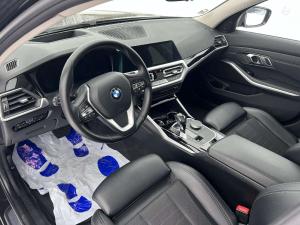 Melns BMW 318 2019 Tauragė, ar dzinēja tilpumu 2.00 L un nobraukumu 309 tūkst. km par 14900 €, foto 27 vietnē AUTOMOTO.COM.LV