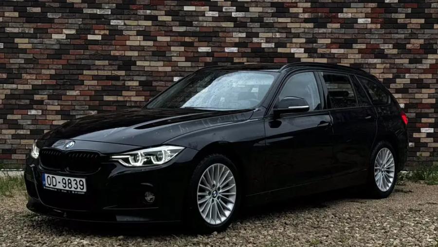 Black BMW 318 2019 in Riga, with an engine capacity of 2.00 L and mileage of 131 thousand km for 15400 €, photo 1 on AUTOMOTO.COM.LV