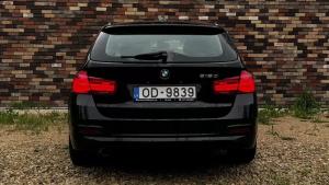 Black BMW 318 2019 in Riga, with an engine capacity of 2.00 L and mileage of 131 thousand km for 15400 €, photo 8 on AUTOMOTO.COM.LV