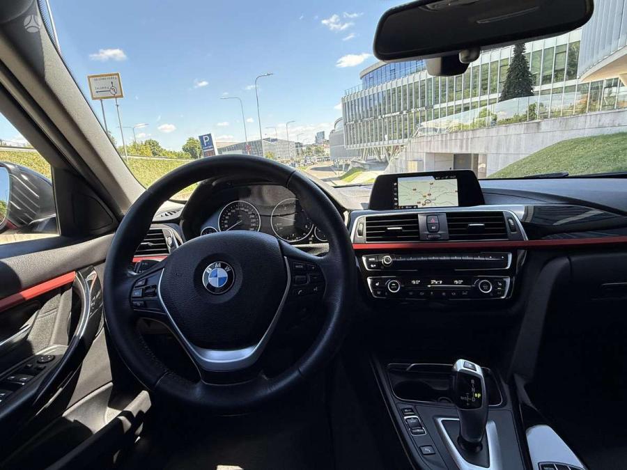Black BMW 318 2019 in Vilnius, with an engine capacity of 2.00 L and mileage of 281 thousand km for 10900 €, photo 12 on AUTOMOTO.COM.LV