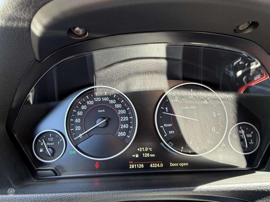 Black BMW 318 2019 in Vilnius, with an engine capacity of 2.00 L and mileage of 281 thousand km for 10900 €, photo 17 on AUTOMOTO.COM.LV