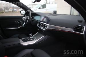 Melns BMW 318 2020 Tukums, ar dzinēja tilpumu 2.00 L un nobraukumu 119 tūkst. km par 23783 €, foto 10 vietnē AUTOMOTO.COM.LV