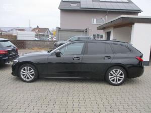 Black BMW 318 2020 in Kaunas, with an engine capacity of 2.00 L and mileage of 44 thousand km for 24840 €, photo  on AUTOMOTO.COM.LV