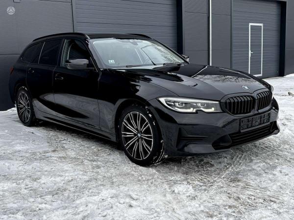 Melns BMW 318 2020 Utena, ar dzinēja tilpumu 2.00 L un nobraukumu 255 tūkst. km par 16500 €, foto 3 vietnē AUTOMOTO.COM.LV