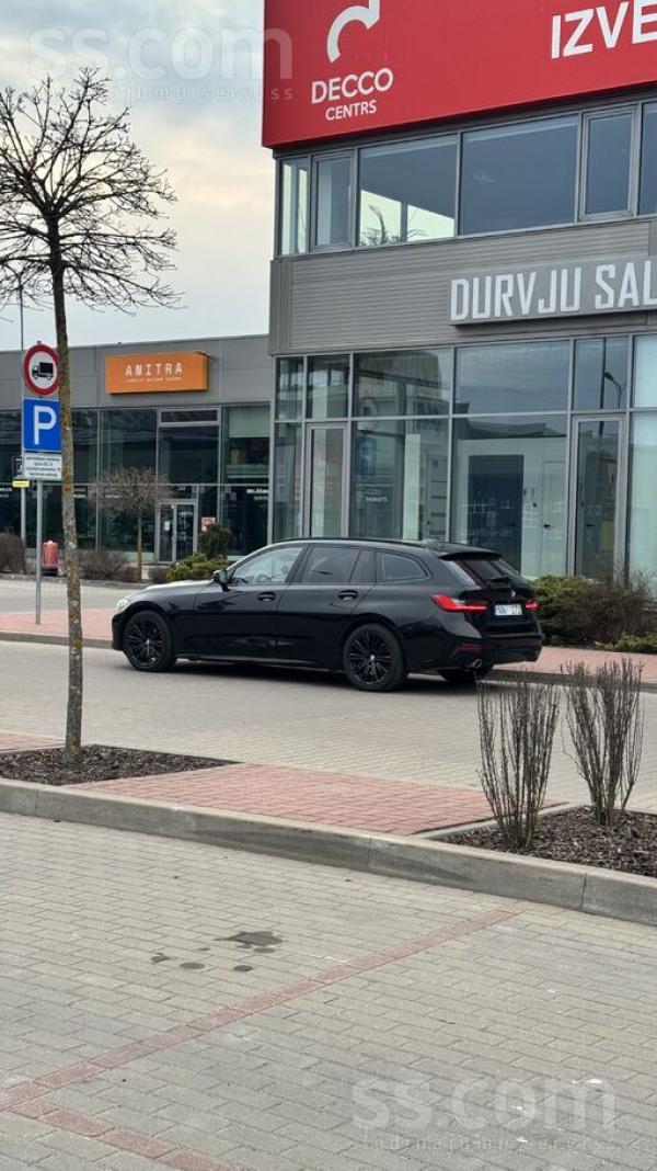 Melns BMW 318 2020 Rīga, ar dzinēja tilpumu 2.00 L un nobraukumu 180 tūkst. km par 19500 €, foto 6 vietnē AUTOMOTO.COM.LV