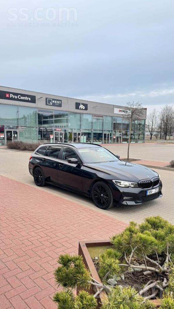 Melns BMW 318 2020 Rīga, ar dzinēja tilpumu 2.00 L un nobraukumu 180 tūkst. km par 19500 €, foto 7 vietnē AUTOMOTO.COM.LV