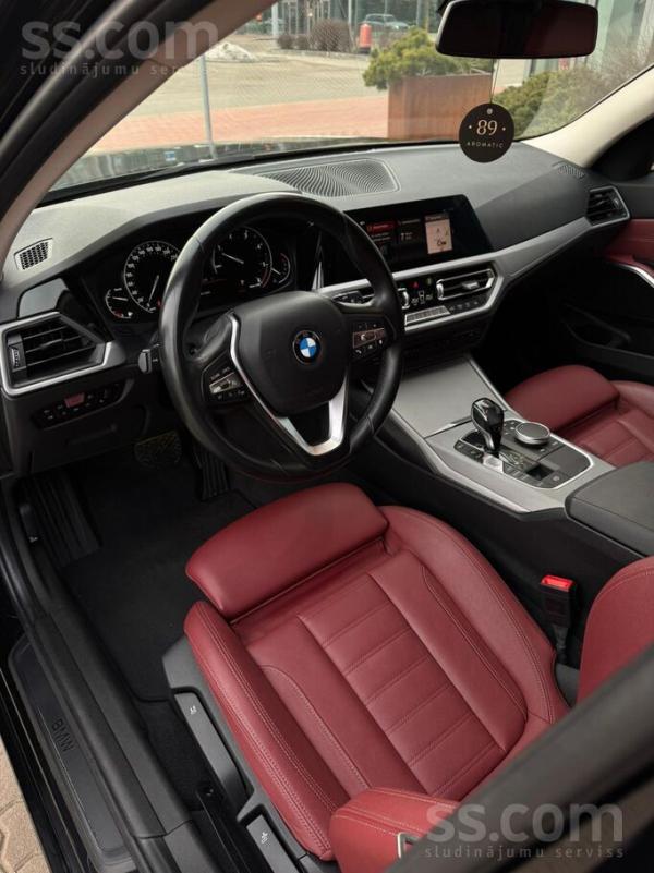 Melns BMW 318 2020 Rīga, ar dzinēja tilpumu 2.00 L un nobraukumu 180 tūkst. km par 19500 €, foto 9 vietnē AUTOMOTO.COM.LV