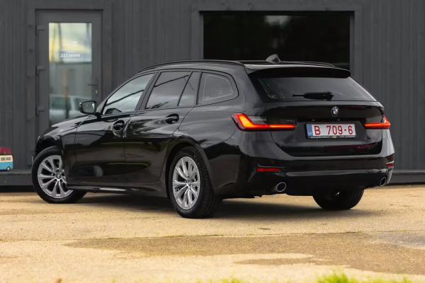 Melns BMW 318 2020 Jelgava, ar dzinēja tilpumu 2.00 L un nobraukumu 189 tūkst. km par 17500 €, foto 4 vietnē AUTOMOTO.COM.LV