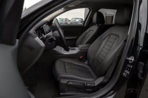 Melns BMW 318 2020 Jelgava, ar dzinēja tilpumu 2.00 L un nobraukumu 189 tūkst. km par 17500 €, foto 13 vietnē AUTOMOTO.COM.LV