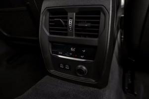 Melns BMW 318 2020 Jelgava, ar dzinēja tilpumu 2.00 L un nobraukumu 189 tūkst. km par 17500 €, foto 22 vietnē AUTOMOTO.COM.LV