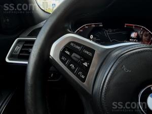 Black BMW 318 2020 in Rezekne, with an engine capacity of 2.00 L and mileage of 178 thousand km for 19990 €, photo 19 on AUTOMOTO.COM.LV