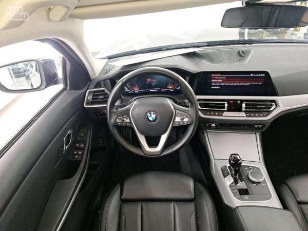 Melns BMW 318 2021 Kauņa, ar dzinēja tilpumu 2.00 L un nobraukumu 82 tūkst. km par 27448 €, foto 7 vietnē AUTOMOTO.COM.LV