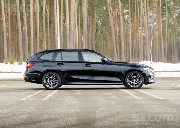 Black BMW 318 2021 in Riga, with an engine capacity of 2.00 L and mileage of 220 thousand km for 17290 €, photo 8 on AUTOMOTO.COM.LV
