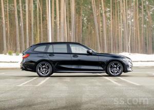 Black BMW 318 2021 in Riga, with an engine capacity of 2.00 L and mileage of 220 thousand km for 17290 €, photo 9 on AUTOMOTO.COM.LV