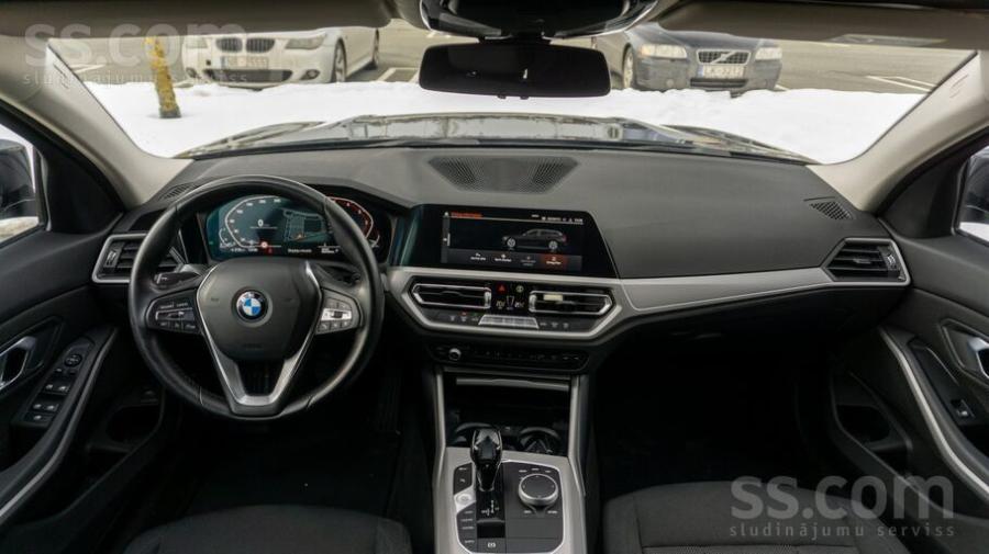 Black BMW 318 2021 in Riga, with an engine capacity of 2.00 L and mileage of 220 thousand km for 17290 €, photo 12 on AUTOMOTO.COM.LV