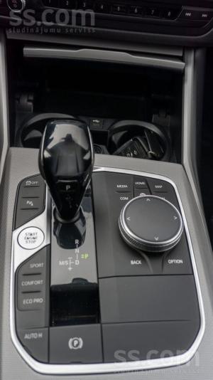 Black BMW 318 2021 in Riga, with an engine capacity of 2.00 L and mileage of 220 thousand km for 17290 €, photo 16 on AUTOMOTO.COM.LV