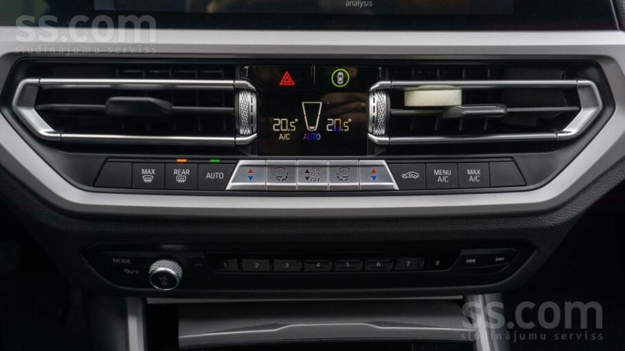 Black BMW 318 2021 in Riga, with an engine capacity of 2.00 L and mileage of 220 thousand km for 17290 €, photo 17 on AUTOMOTO.COM.LV