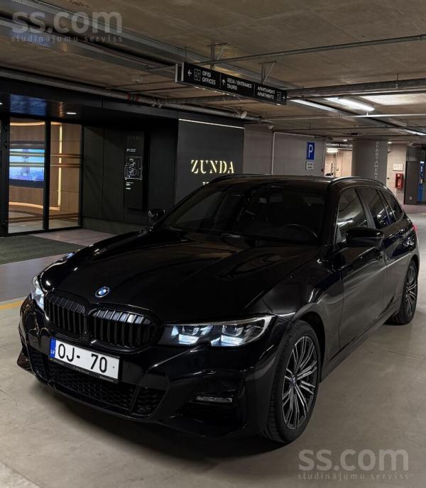 Black BMW 318 2021 in Riga, with an engine capacity of 2.00 L and mileage of 107 thousand km for 21500 €, photo 1 on AUTOMOTO.COM.LV