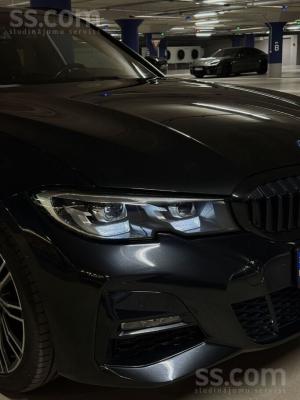 Black BMW 318 2021 in Riga, with an engine capacity of 2.00 L and mileage of 107 thousand km for 21500 €, photo 7 on AUTOMOTO.COM.LV