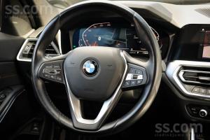 Black BMW 318 2021 in Tukums, with an engine capacity of 2.00 L and mileage of 199 thousand km for 100 €, photo 12 on AUTOMOTO.COM.LV