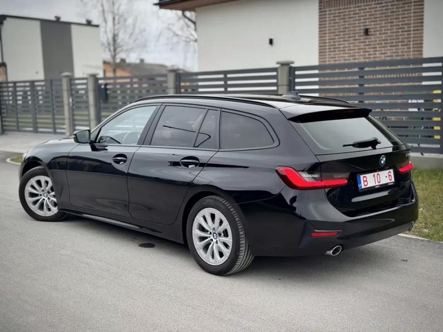 Melns BMW 318 2021 Jelgava, ar dzinēja tilpumu 2.00 L un nobraukumu 199 tūkst. km par 18990 €, foto 3 vietnē AUTOMOTO.COM.LV