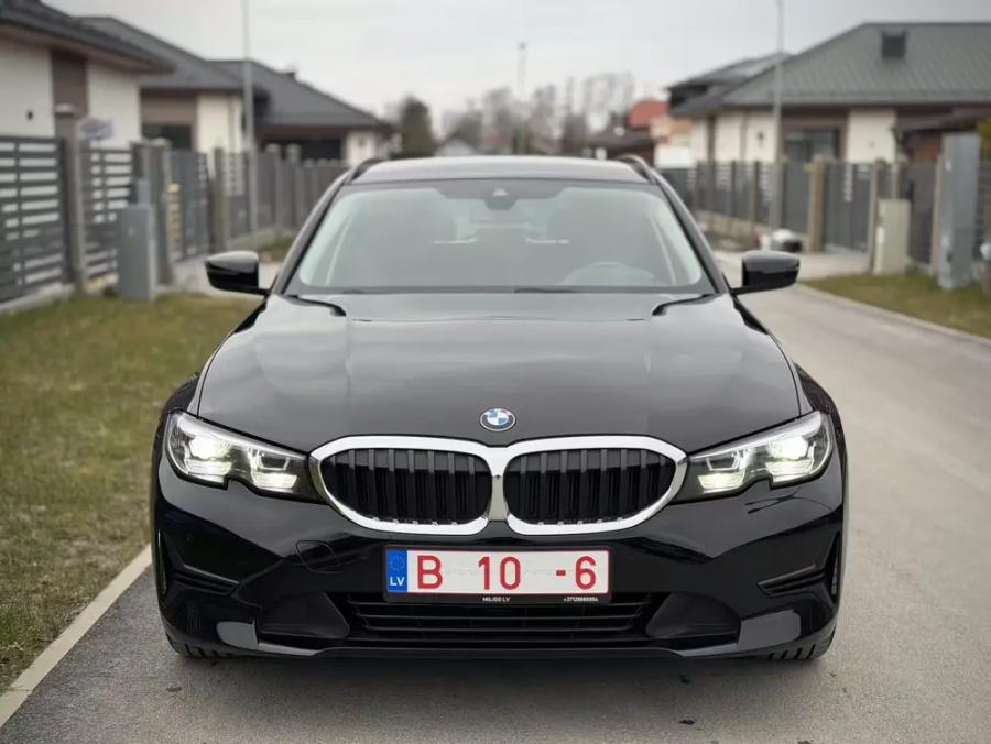 Melns BMW 318 2021 Jelgava, ar dzinēja tilpumu 2.00 L un nobraukumu 199 tūkst. km par 18990 €, foto 8 vietnē AUTOMOTO.COM.LV
