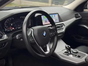 Melns BMW 318 2021 Jelgava, ar dzinēja tilpumu 2.00 L un nobraukumu 199 tūkst. km par 18990 €, foto 13 vietnē AUTOMOTO.COM.LV