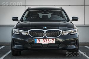 Черный БМВ 318 2021 в Рига, объемом двигателя 2.00 л и пробегом 166 тыс. км за 18500 €, фото 3 на AUTOMOTO.COM.LV