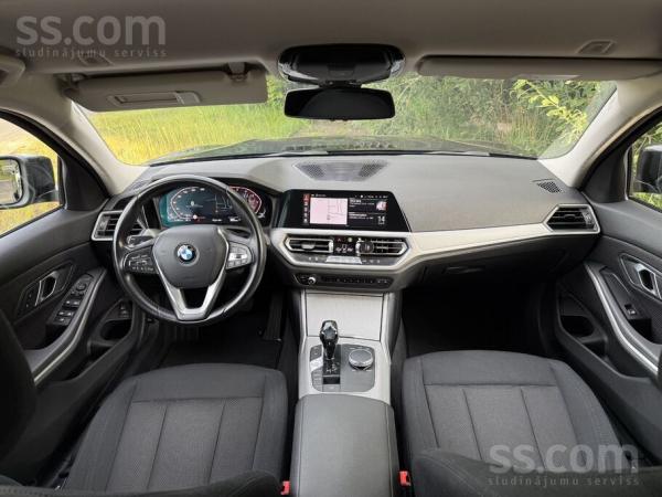 Black BMW 318 2021 in Riga, with an engine capacity of 2.00 L and mileage of 221 thousand km for 16300 €, photo 6 on AUTOMOTO.COM.LV
