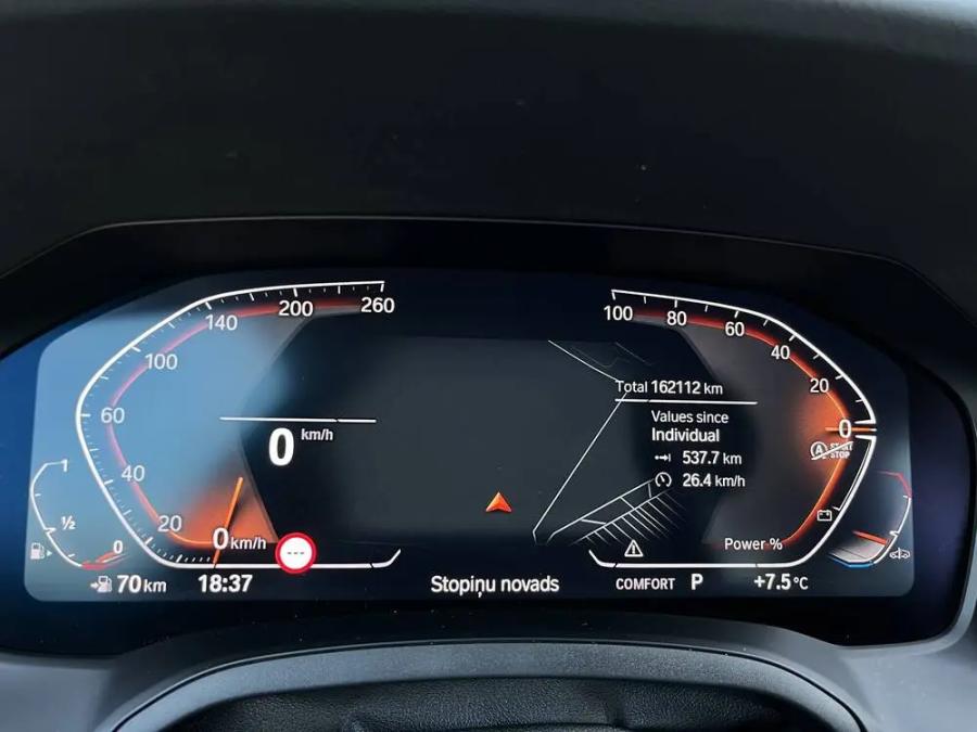 Black BMW 318 2021 in Riga, with an engine capacity of 2.00 L and mileage of 162 thousand km for 17990 €, photo 22 on AUTOMOTO.COM.LV