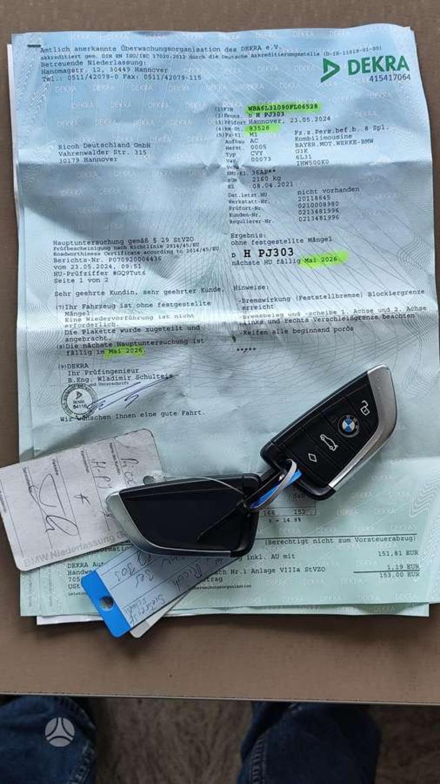 Black BMW 318 2021 in Kaunas, with an engine capacity of 2.00 L and mileage of 124 thousand km for 15450 €, photo 21 on AUTOMOTO.COM.LV