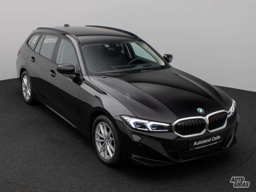 Black BMW 318 2022 in Kaunas, with an engine capacity of 2.00 L and mileage of 83 thousand km for 29094 €, photo 3 on AUTOMOTO.COM.LV