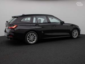Black BMW 318 2022 in Kaunas, with an engine capacity of 2.00 L and mileage of 83 thousand km for 29094 €, photo 6 on AUTOMOTO.COM.LV
