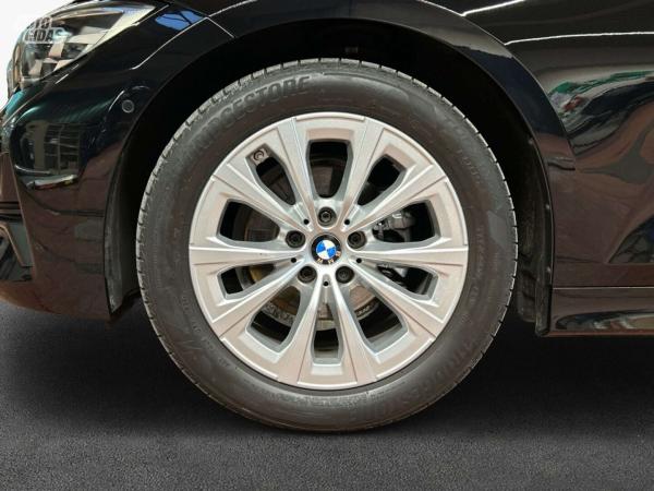 Melns BMW 318 2022 Kauņa, ar dzinēja tilpumu 2.00 L un nobraukumu 81 tūkst. km par 28799 €, foto 8 vietnē AUTOMOTO.COM.LV