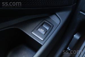 Melns BMW 318 2022 Rīga, ar dzinēja tilpumu 2.00 L un nobraukumu 55 tūkst. km par 24400 €, foto 24 vietnē AUTOMOTO.COM.LV