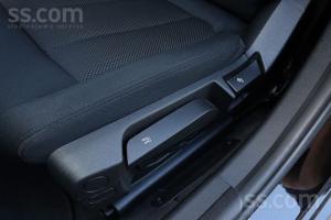 Melns BMW 318 2022 Rīga, ar dzinēja tilpumu 2.00 L un nobraukumu 55 tūkst. km par 24400 €, foto 26 vietnē AUTOMOTO.COM.LV