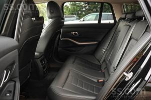 Черный БМВ 318 2022 в Тукумс, объемом двигателя 2.00 л и пробегом 255 тыс. км за 100 €, фото 8 на AUTOMOTO.COM.LV